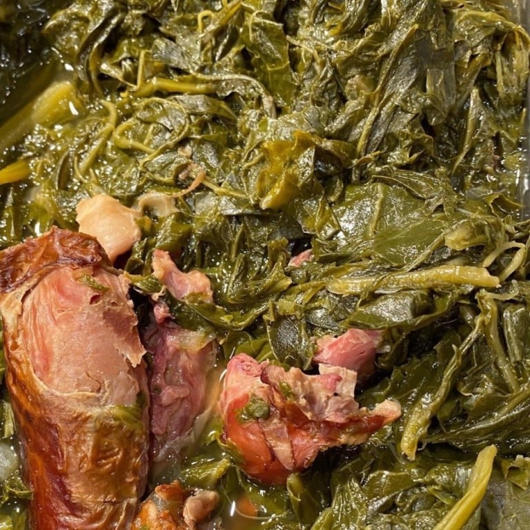 Fresh Collard Greens - Corine's Soul Food, Cakes & Catering